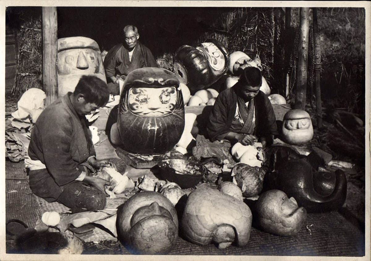 Daruma Dolls For Setting And Achieving Goals—A Japanese Twist On New ...